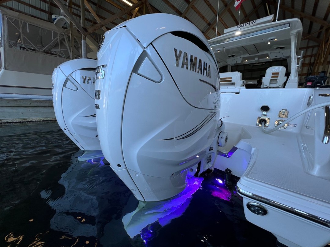 2021 Pursuit OS 355 Offshore - Charles David Yachts