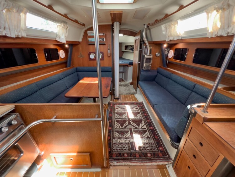 1984 C&C 35 MK III - Charles David Yachts