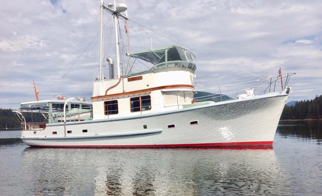 Powerboats - Charles David Yachts