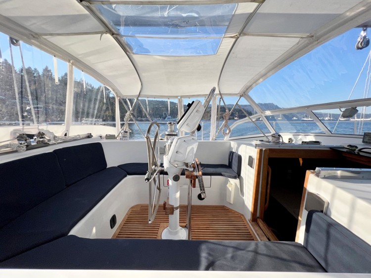 1995 Queenship 46 Sloop / Cutter - Charles David Yachts