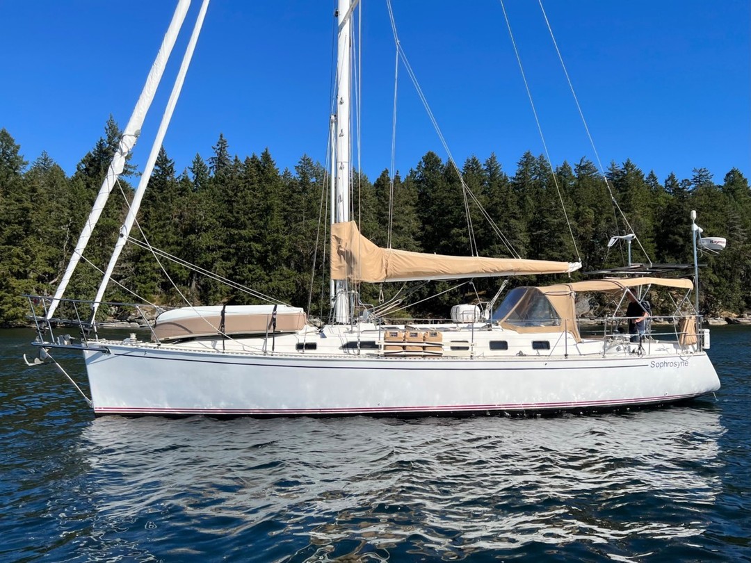 1998 Saga 43 - Charles David Yachts
