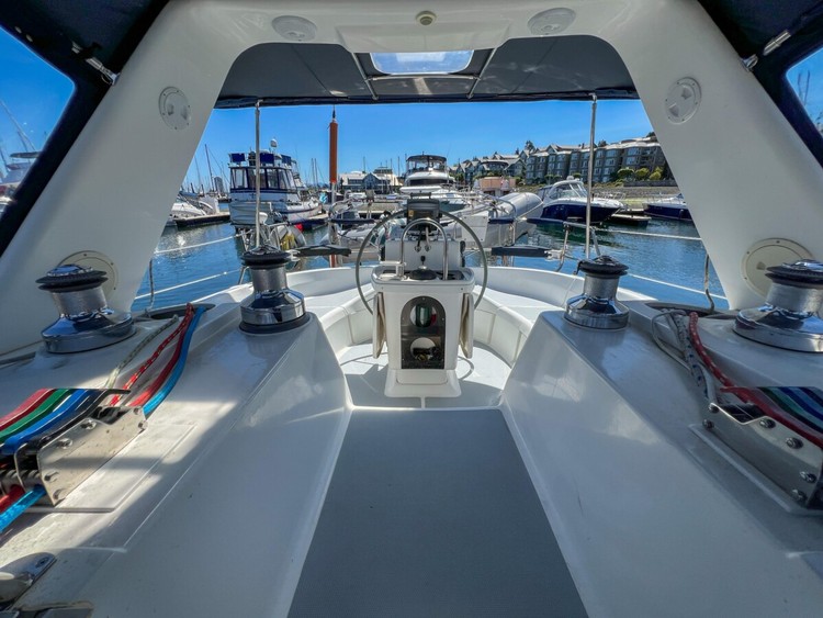1995 Hunter 430 - Charles David Yachts