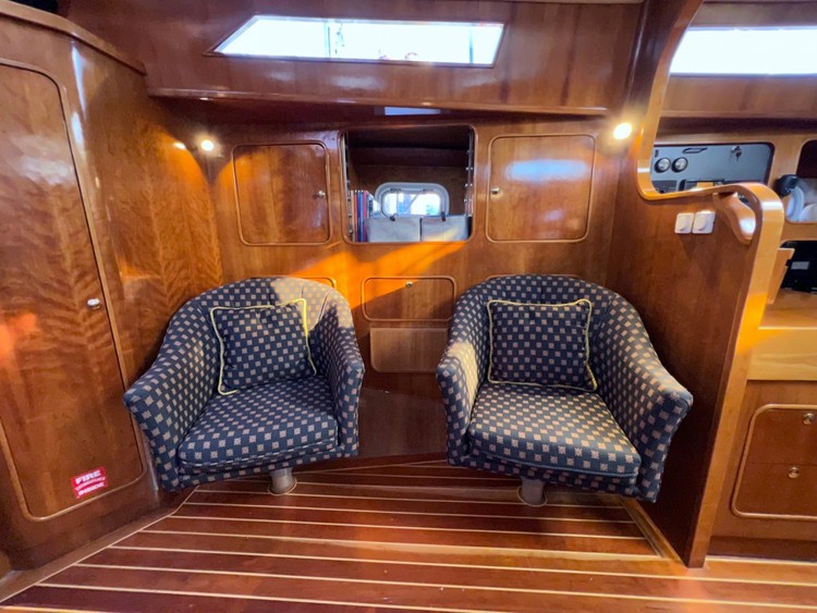 1995 Queenship 46 Sloop / Cutter - Charles David Yachts