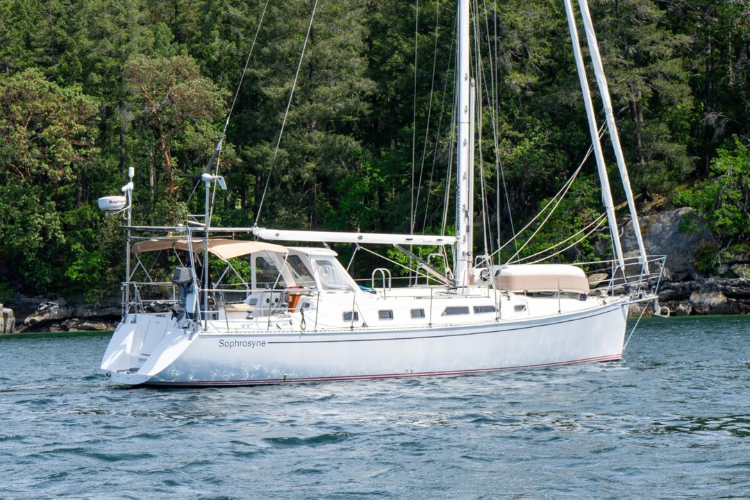 1998 Saga 43 - Charles David Yachts
