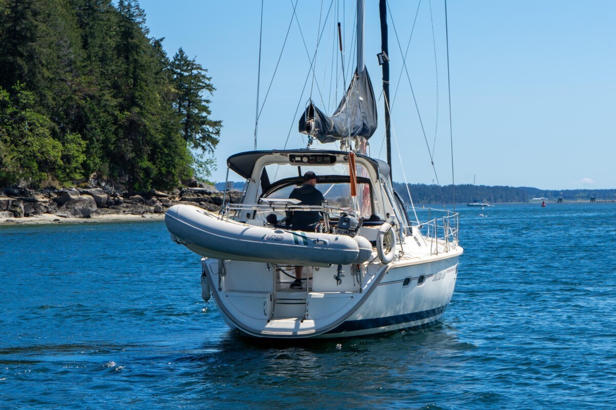 1995 Hunter 430 - Charles David Yachts