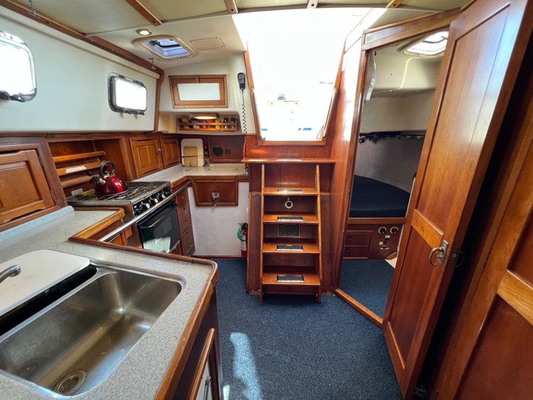 1998 Saga 43 - Charles David Yachts