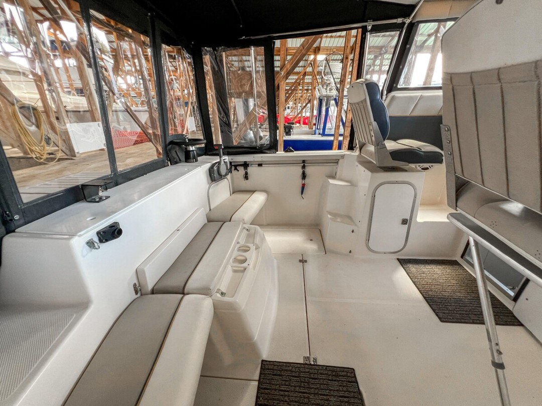 1995 Bayliner 2452 Ciera Express - Charles David Yachts