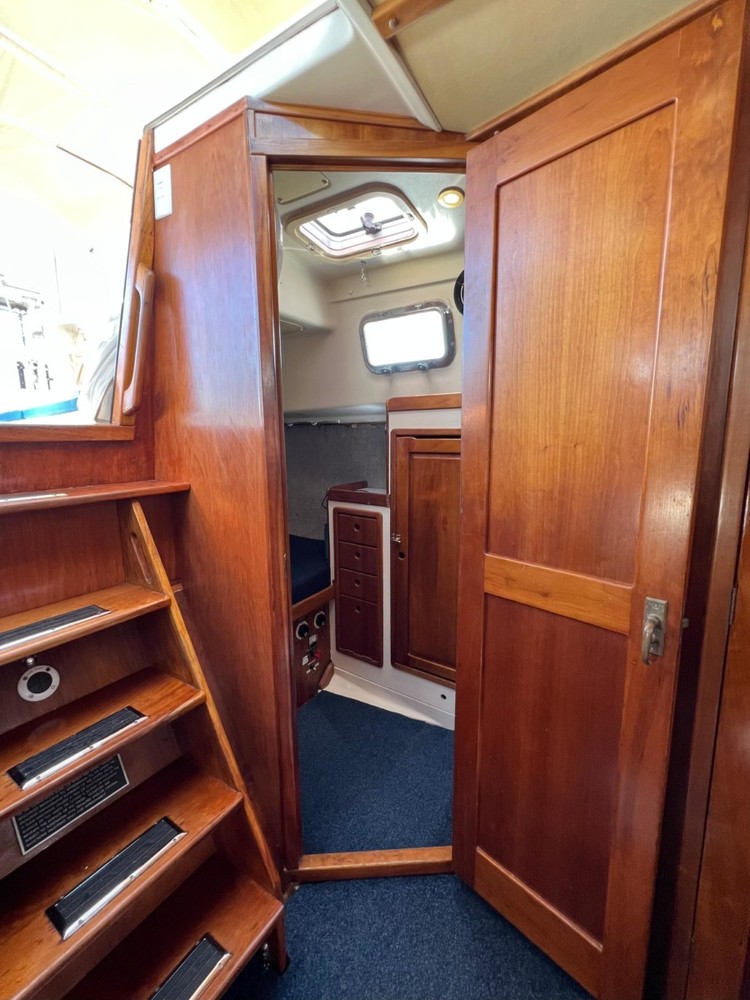 1998 Saga 43 - Charles David Yachts