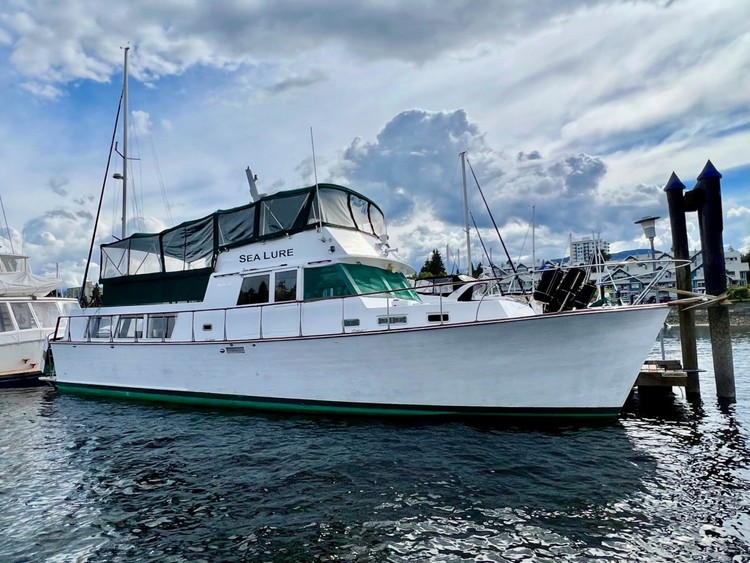 Powerboats - Charles David Yachts